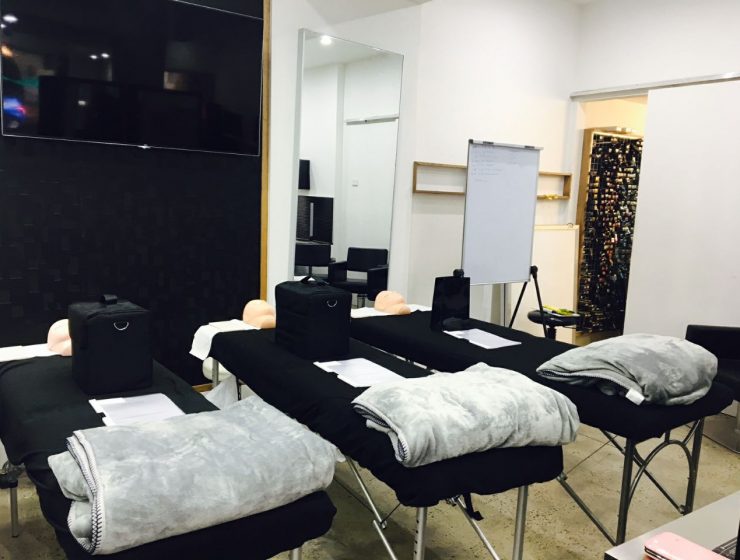 Beauty Courses Melbourne | Eyelash Extension Training Victoria